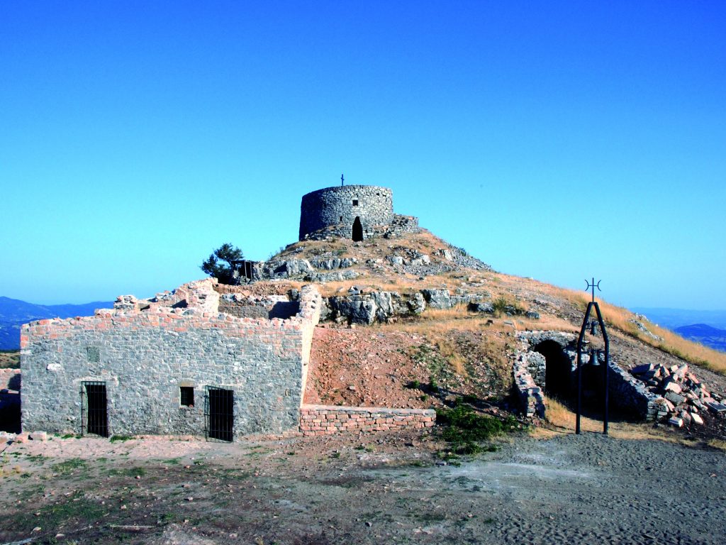 “Gli edifici sacri di Monte Labbro” presentato nella sala consiliare di ...